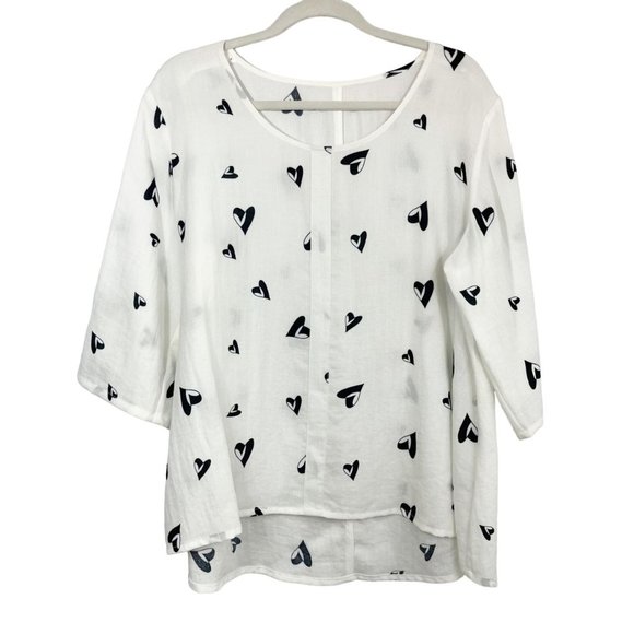 Fridaze | Tops | Fridaze 0 Linen White Black Heart Print High Low Top ...